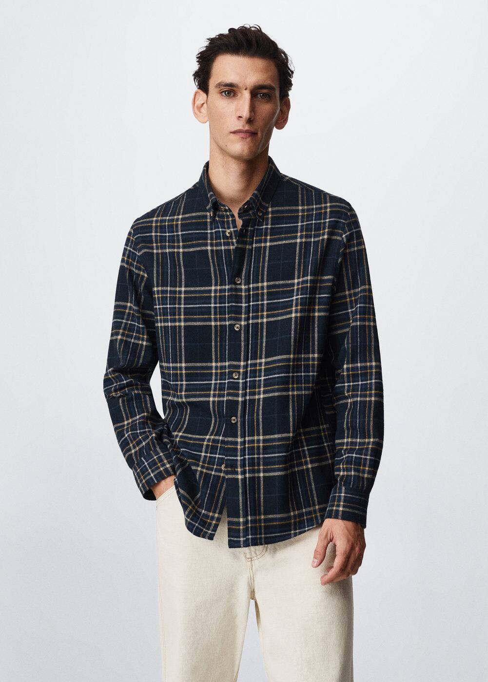 Regular fit checked flannel shirt - Men | MANGO OUTLET USA