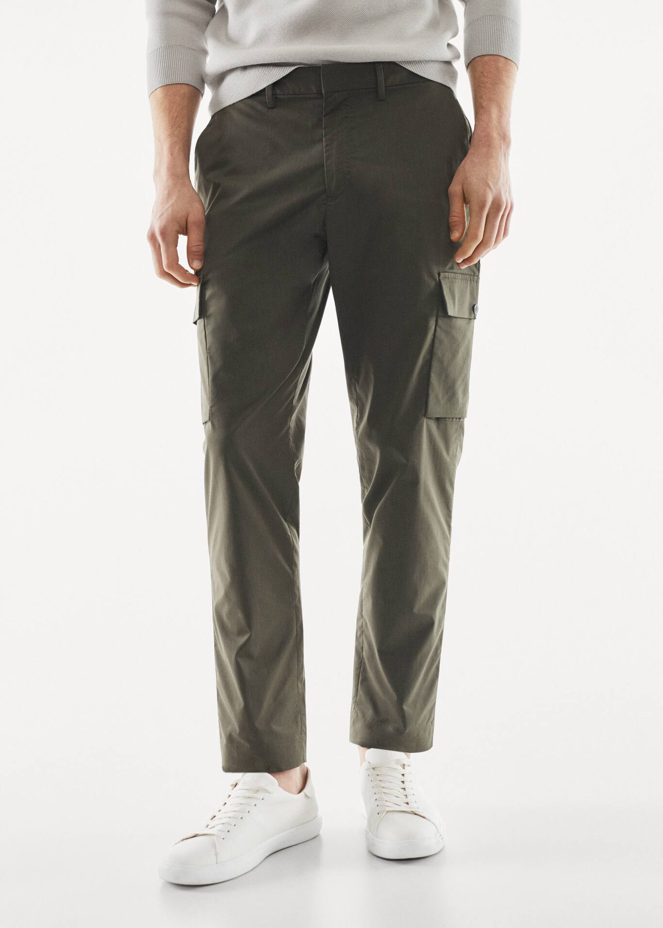 Pantalon Cargo Tissu Technique Infroissable Homme Mango Man France