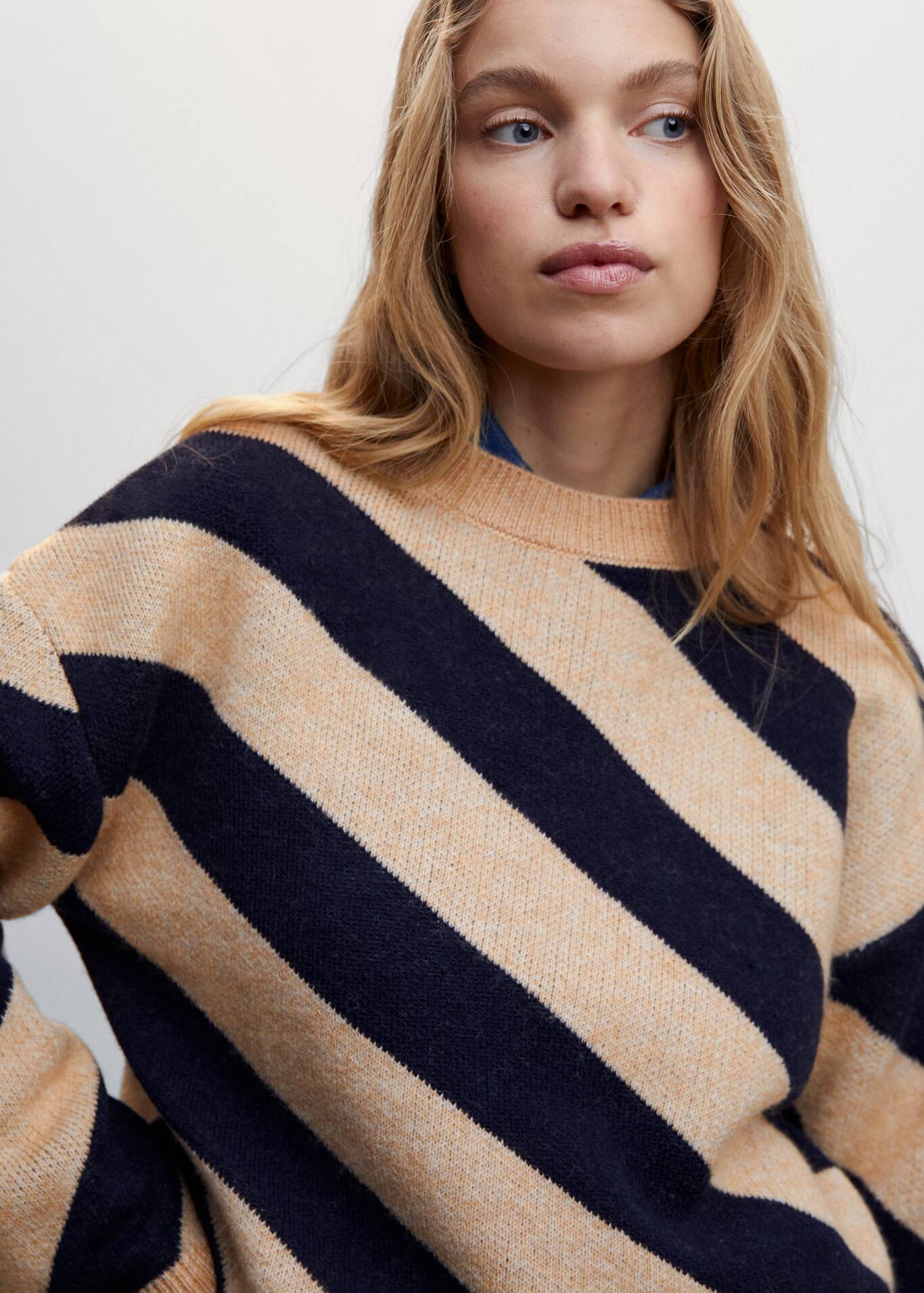 Pull Over Rayé Col Rond Femme Mango France