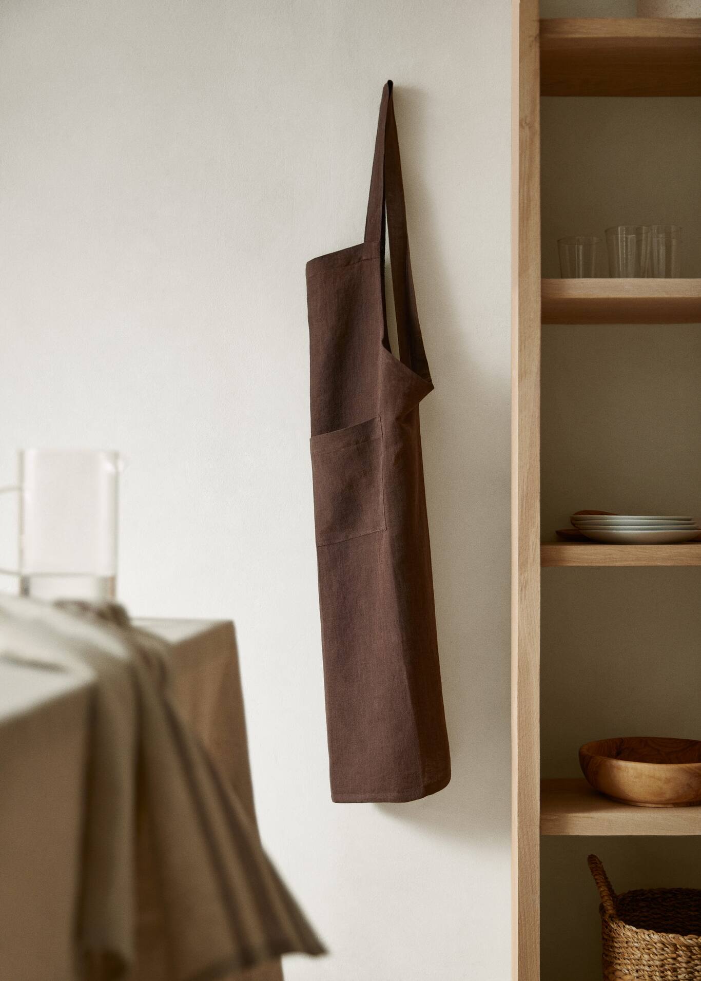 Linen and cotton apron - Woman | Mango New Zealand Linen and cotton apron - Woman | Mango New Zealand