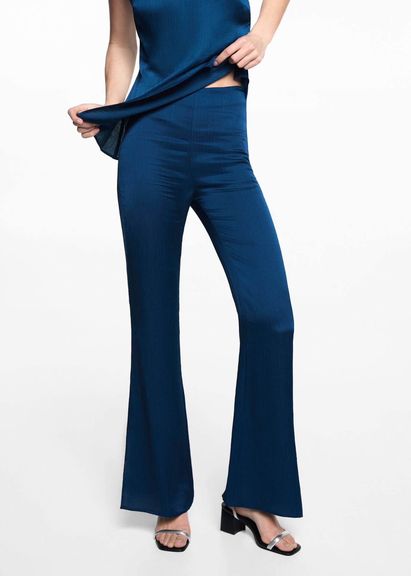 Flared trousers - Teenage girl | Mango Teen The Philippines