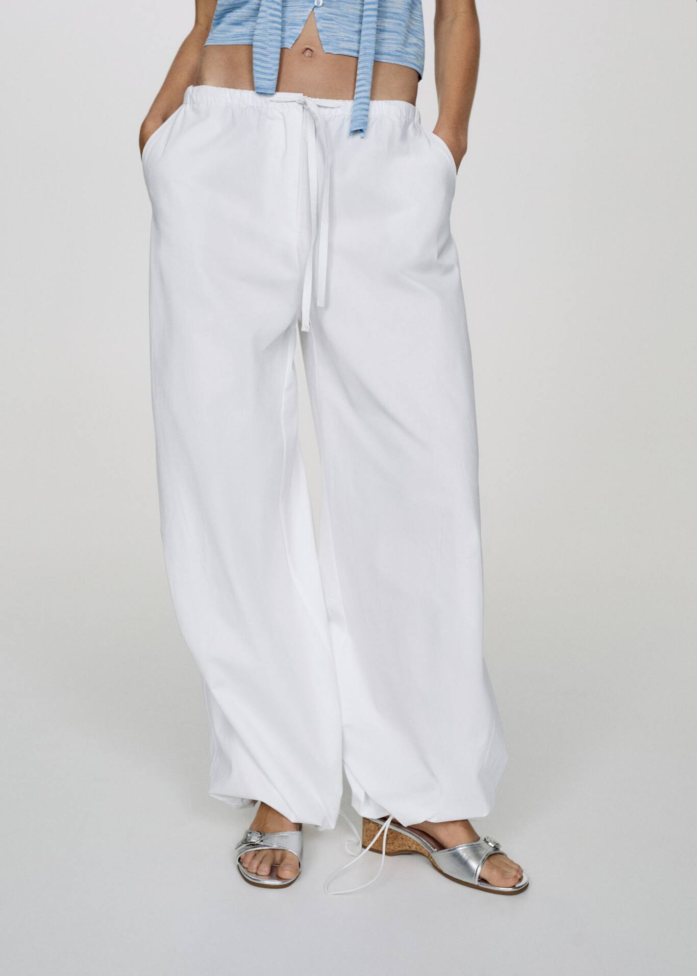 100% cotton parachute trousers - Woman | Mango Norway