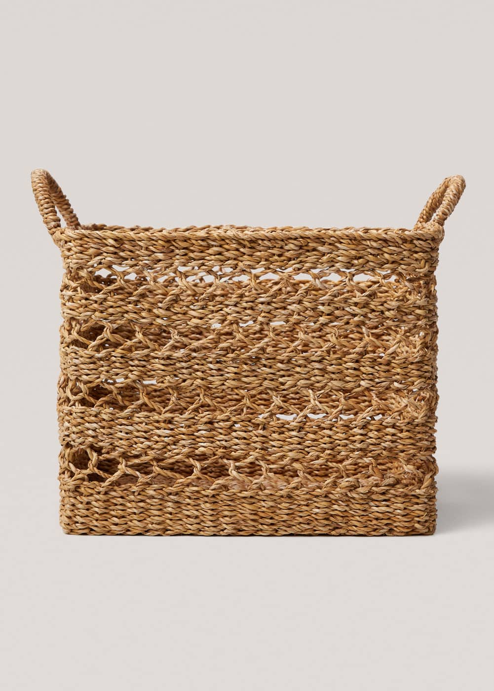Natural fiber basket with handles 40x32cm - Woman | Mango New Zealand Natural fiber basket with handles 40x32cm - Woman | Mango New Zealand