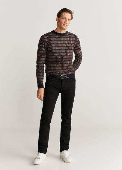 Çizgili jakarlı kazak