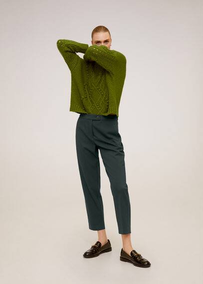 Kısa paçalı takım pantolon