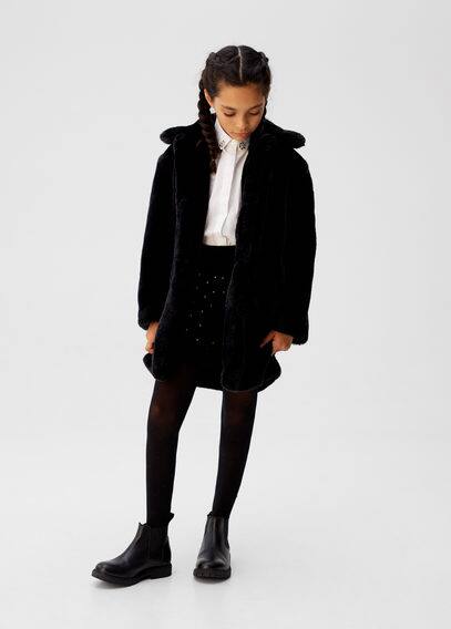 Yakası suni kürklü palto