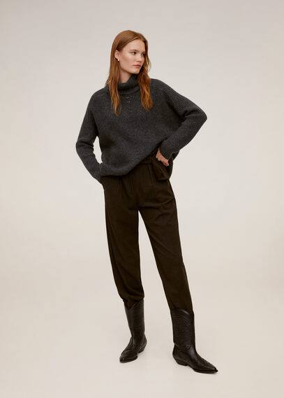 Degaje yakalı kazak