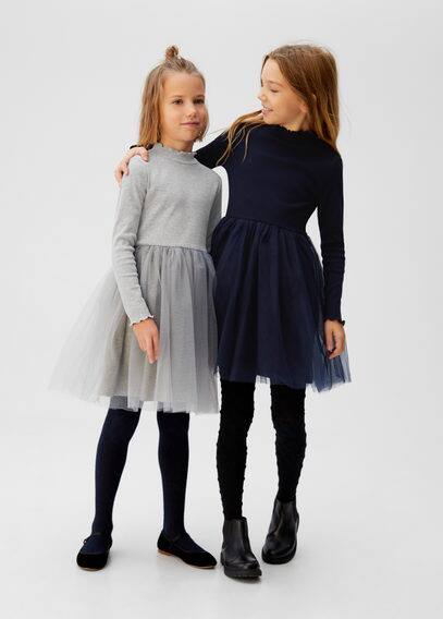 Tül etekli kısa elbise