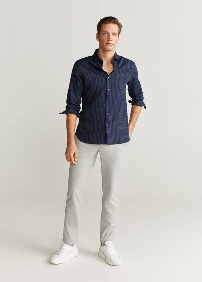 Dar kesim çizgili pamuklu gömlek