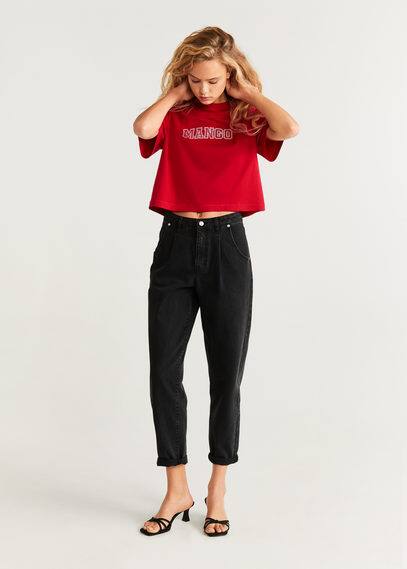 Logo işlemeli tişört